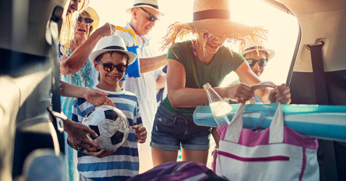 How to Enjoy a Healthy Beach Day | Catholic Health